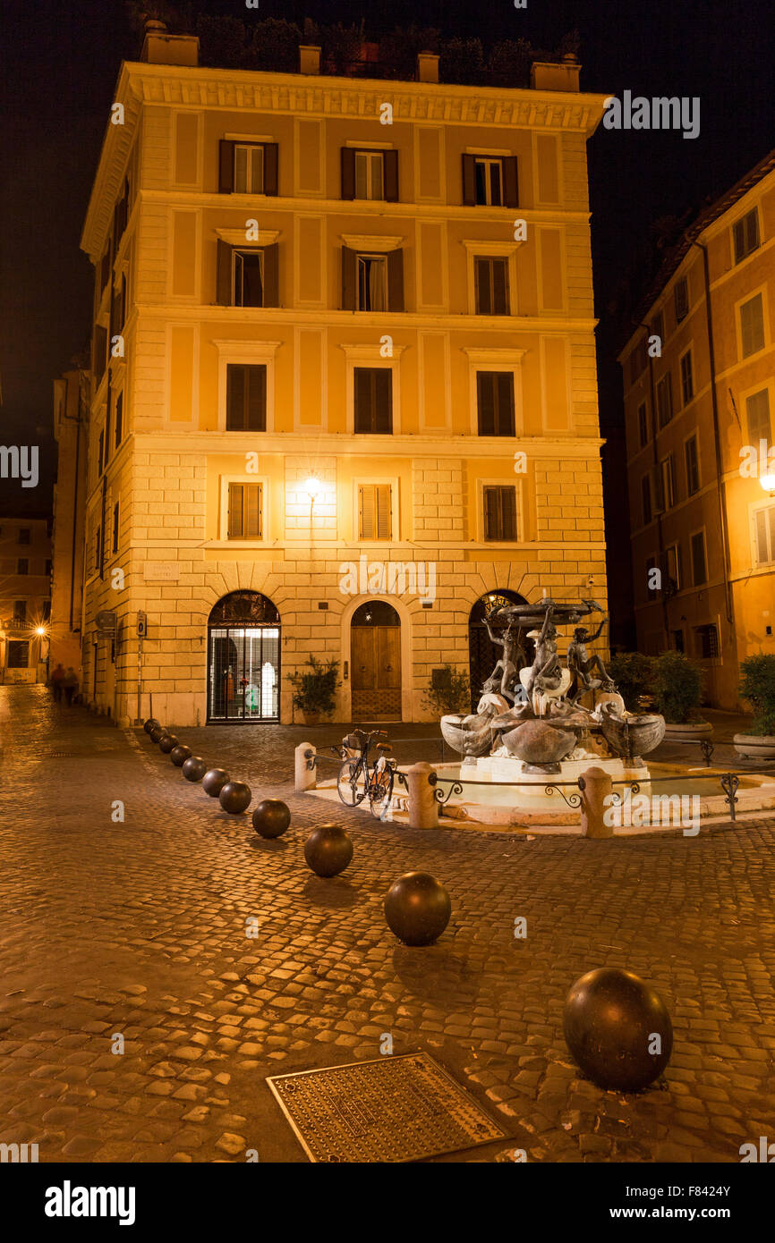 The tortoise fountain in the old jewish quarter in Rome Stock Photo - Alamy