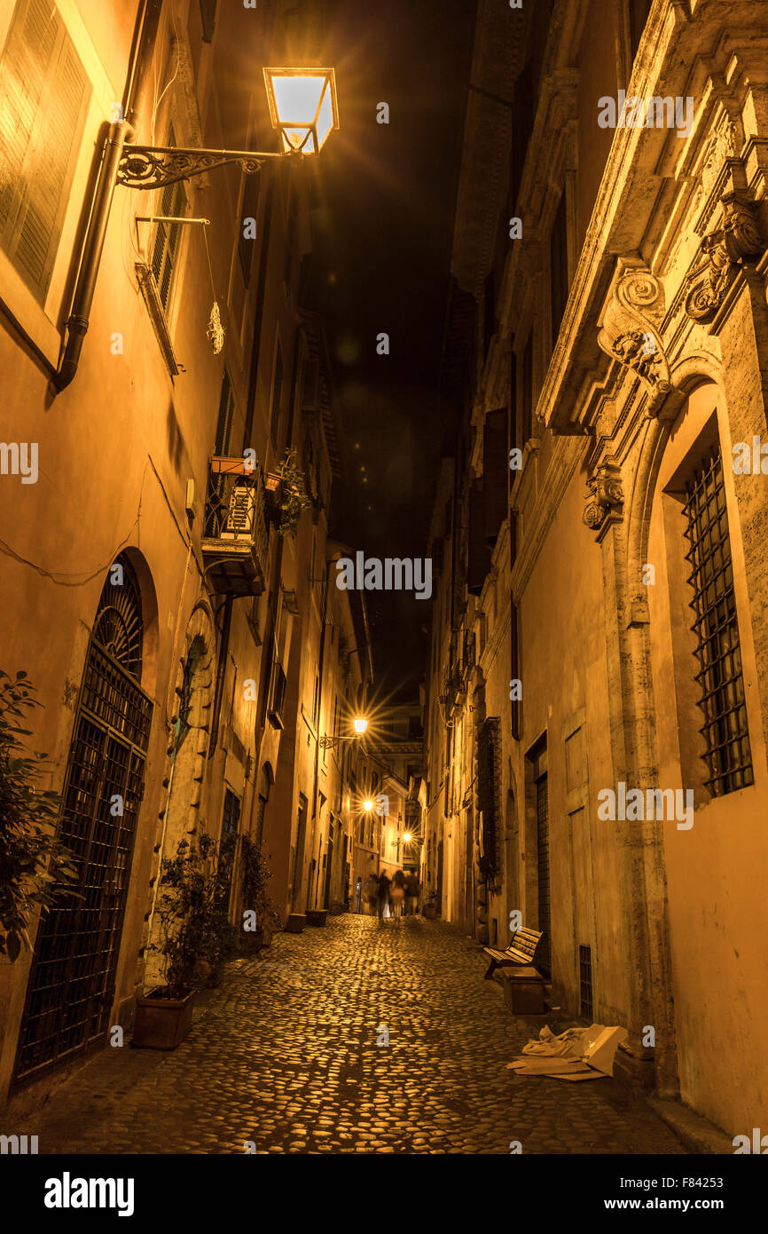 Roman streets hi-res stock photography and images - Alamy