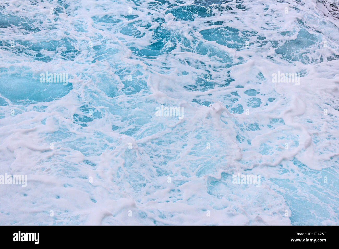 sea waves closeup - ocean closeup Stock Photo - Alamy