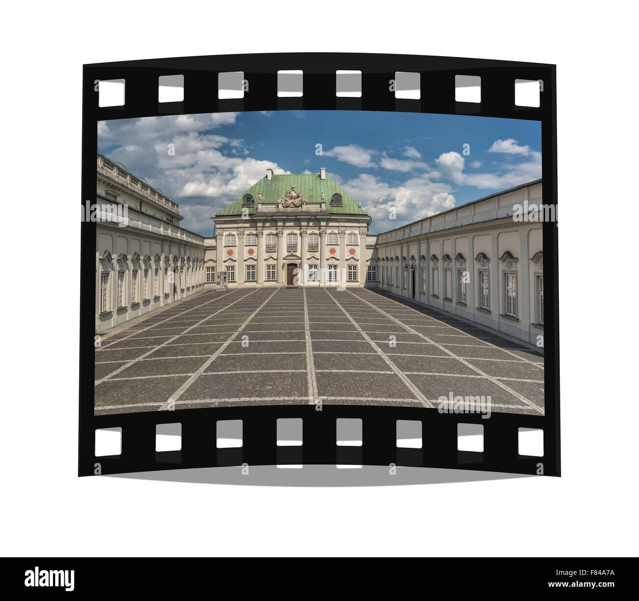 Copper roof palace hi-res stock photography and images - Alamy