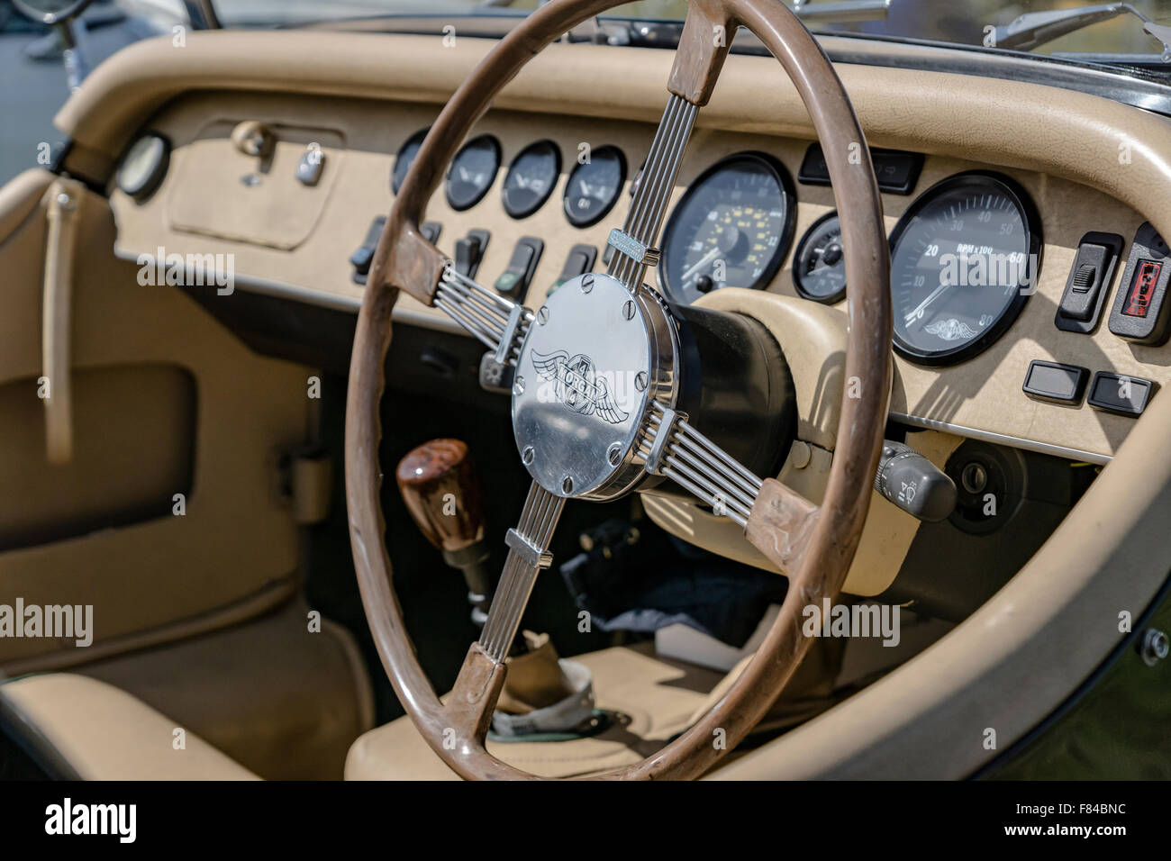 Inside a vintage Morgan car Stock Photo - Alamy