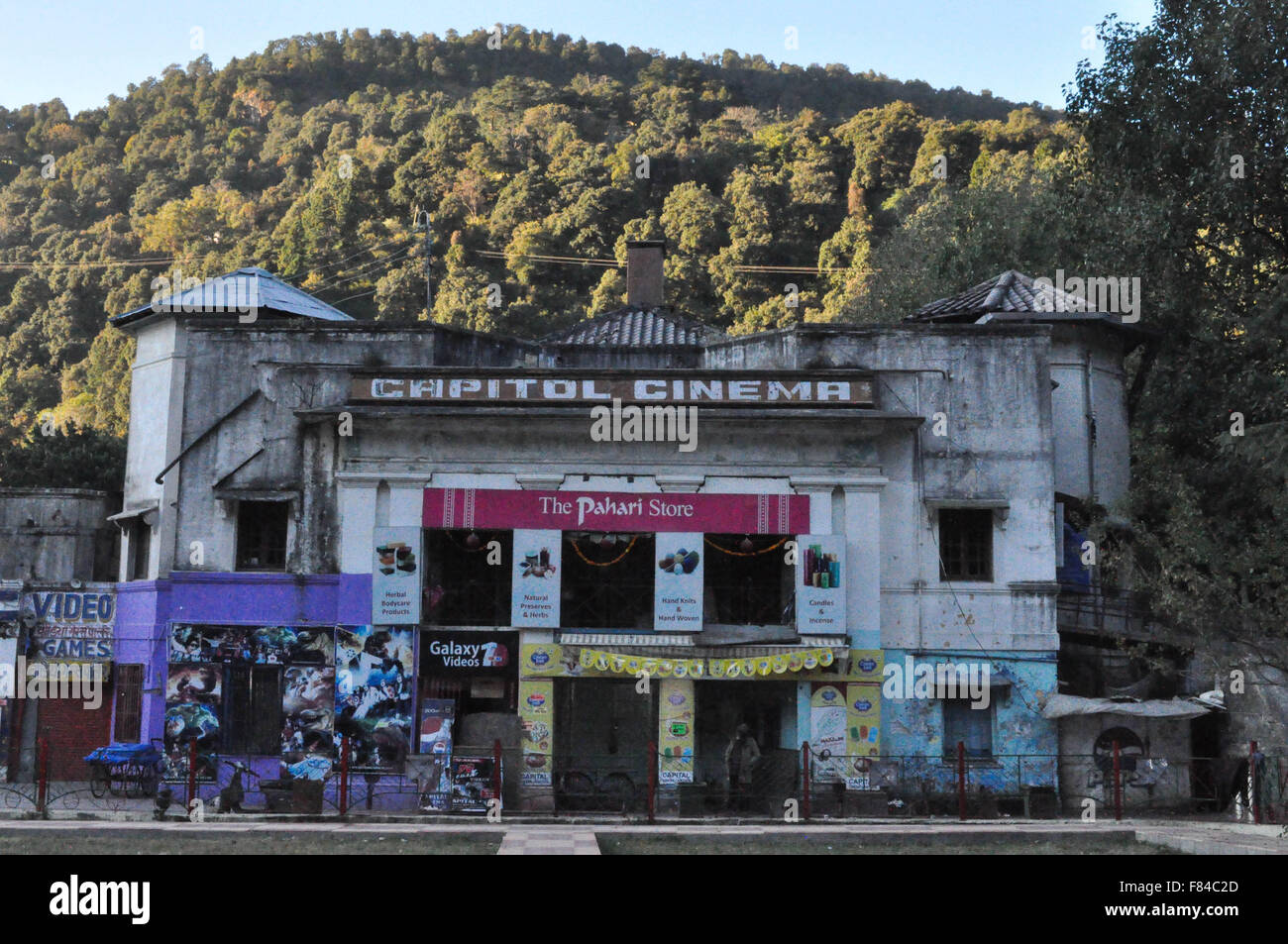Capitol cinema hi-res stock photography and images - Alamy