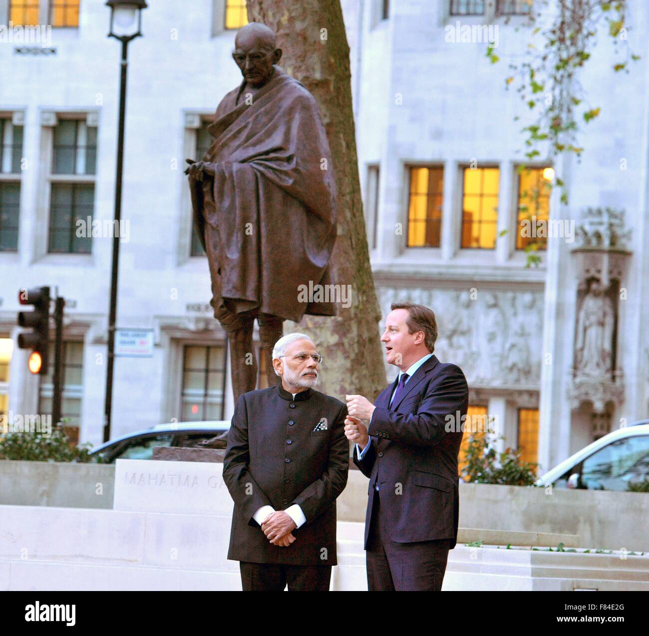 Gandhi statue modi hi-res stock photography and images - Alamy