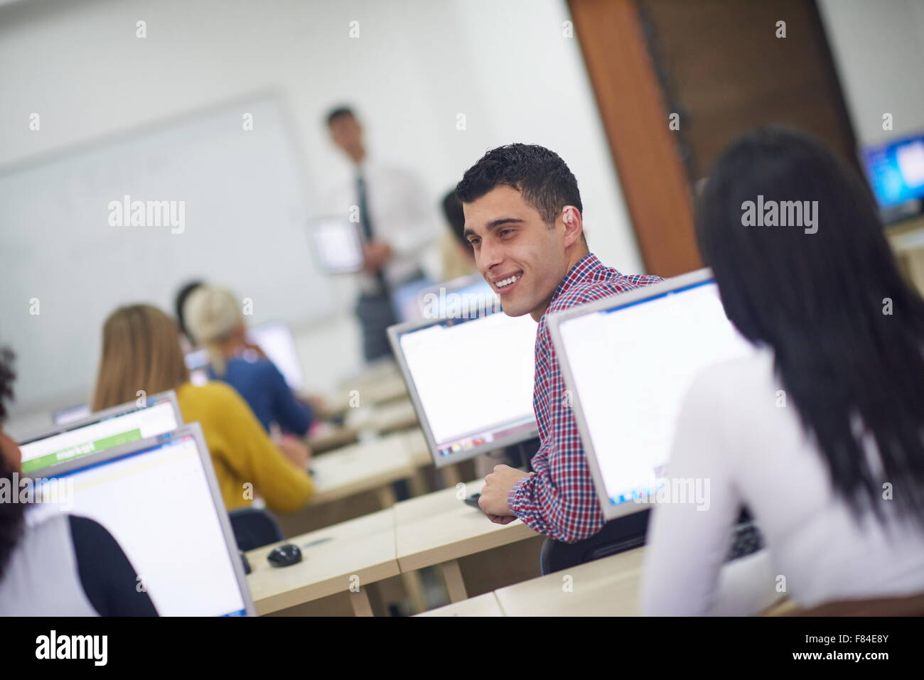 technology students group in computer lab classroom Stock Photo - Alamy