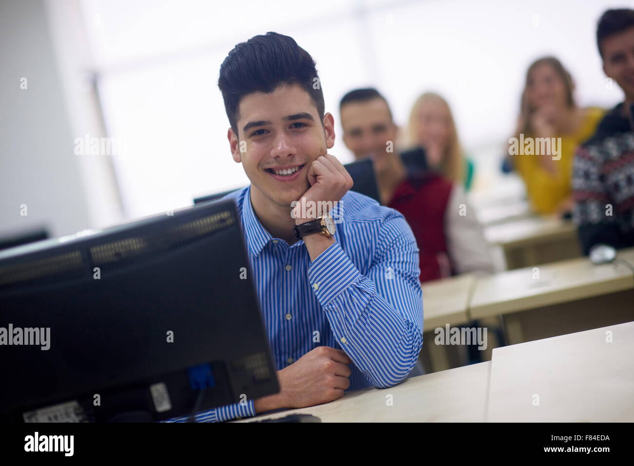 technology students group in computer lab classroom Stock Photo - Alamy