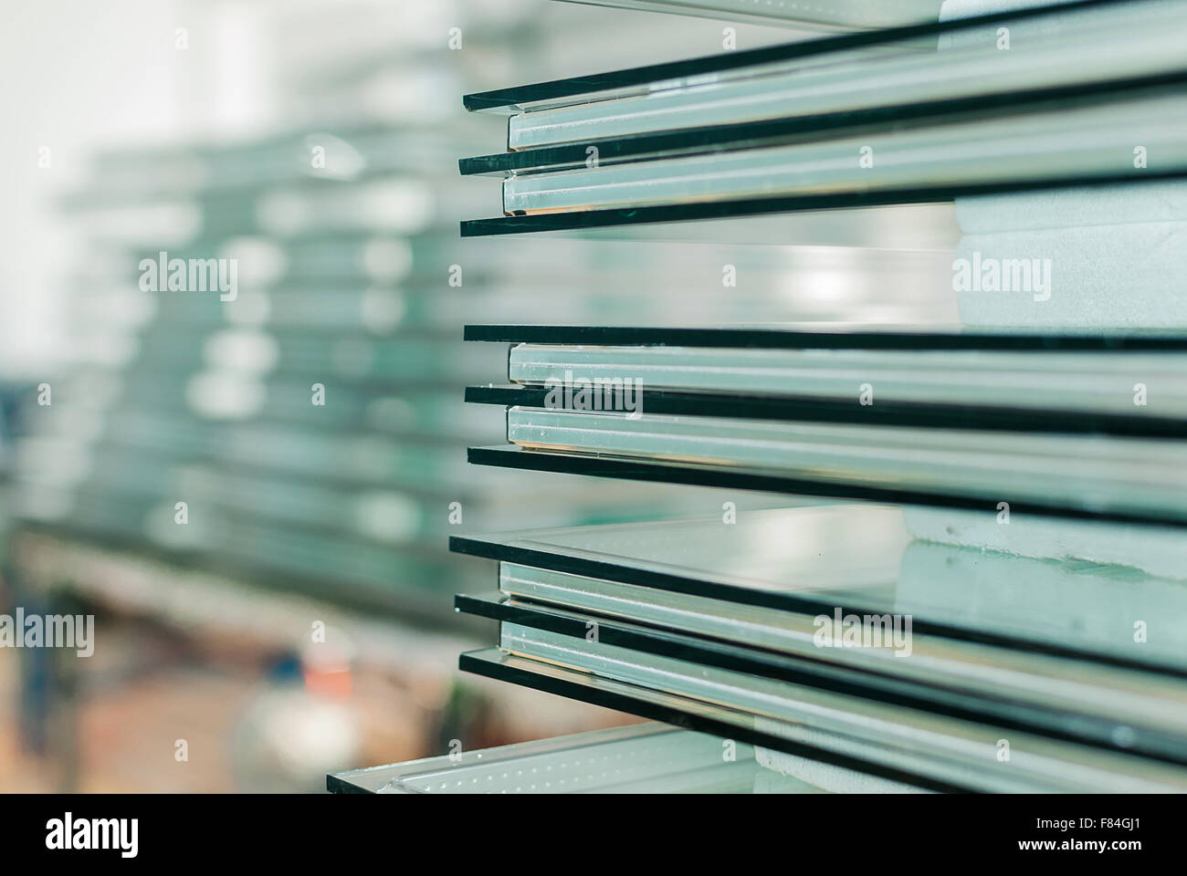 Float glass hi-res stock photography and images - Alamy