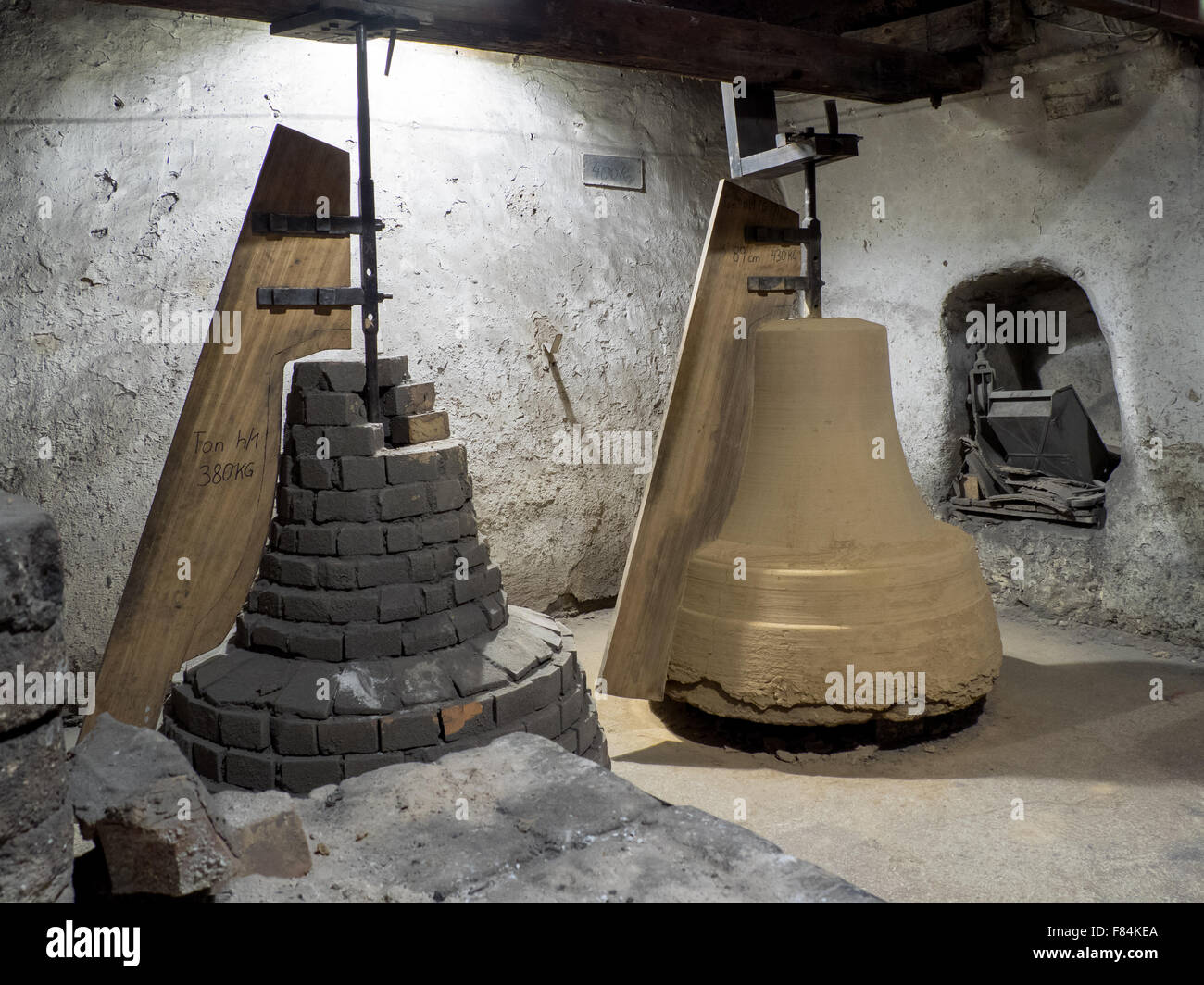 Bell production hi-res stock photography and images - Alamy