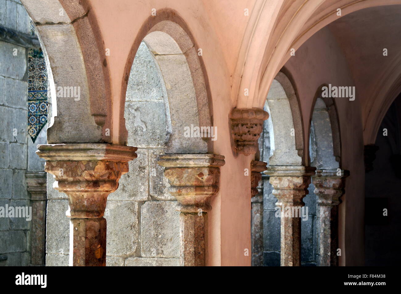 columns and vault Stock Photo - Alamy