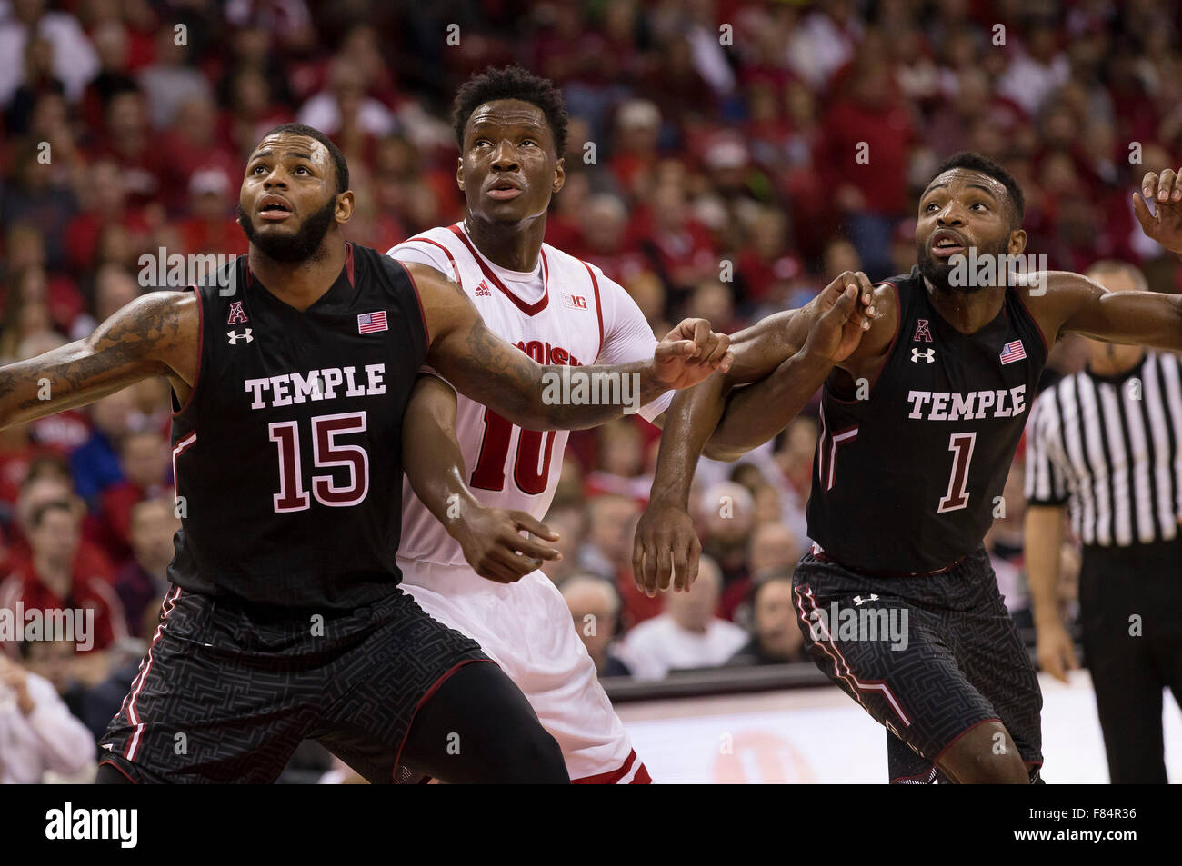 Madison, WI, USA. 5th Dec, 2015. Wisconsin Badgers forward Nigel Hayes ...