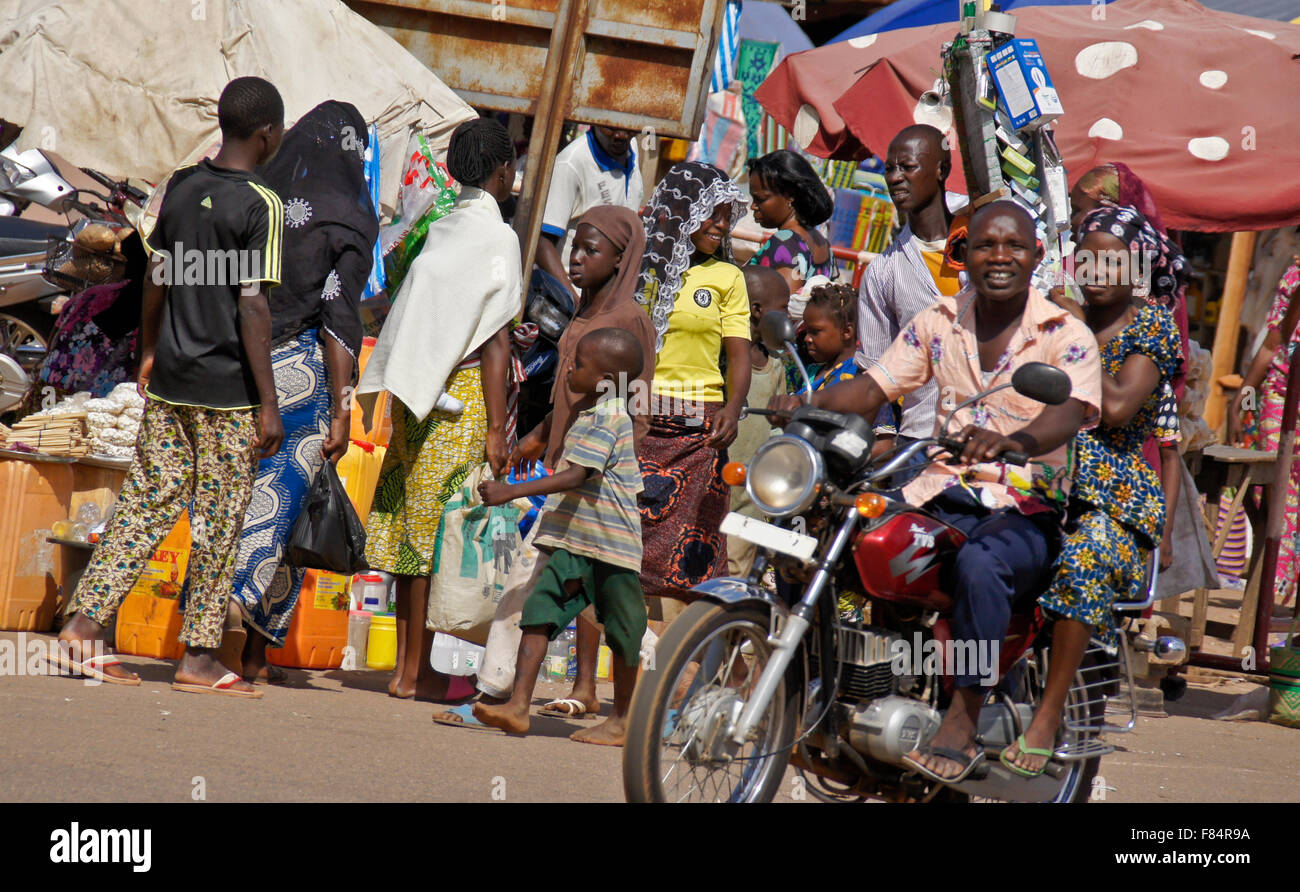 People of benin hi-res stock photography and images - Alamy