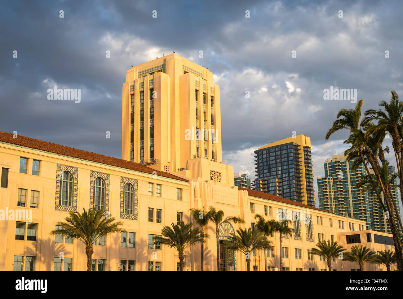 Center of adminstration hi-res stock photography and images - Alamy