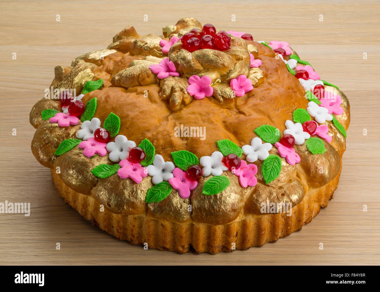 Karavay - Russian traditional bread on the desk Stock Photo - Alamy