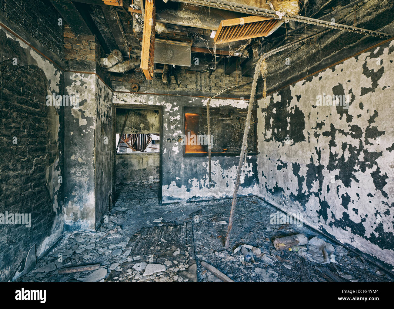 Old abandoned ruin factory damage building inside Stock Photo - Alamy