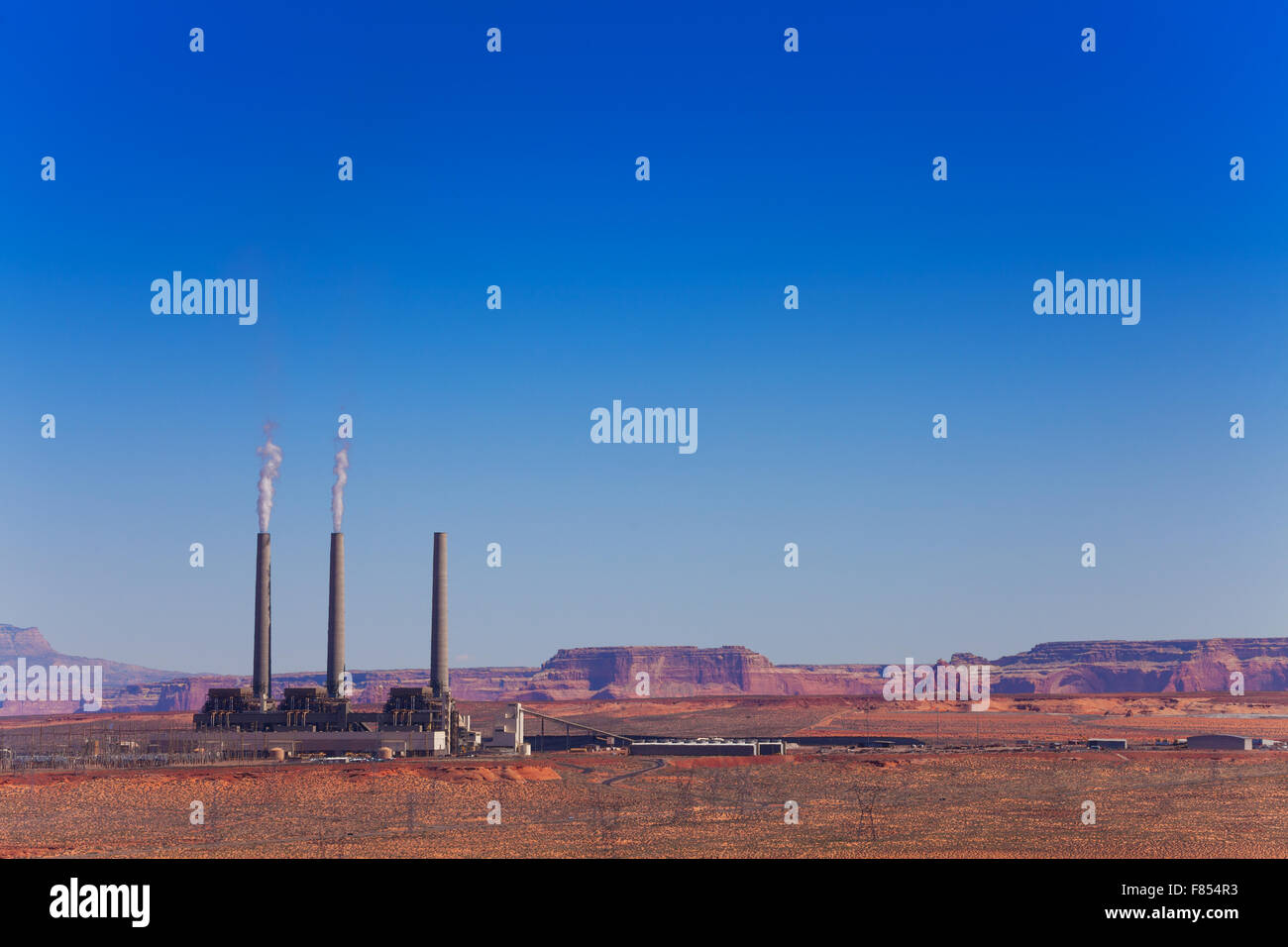 Navajo power generating plant hi-res stock photography and images - Alamy