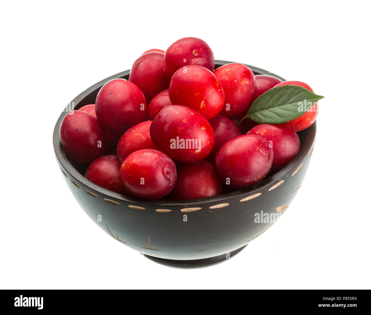 Damson plum isolated on white background Stock Photo - Alamy