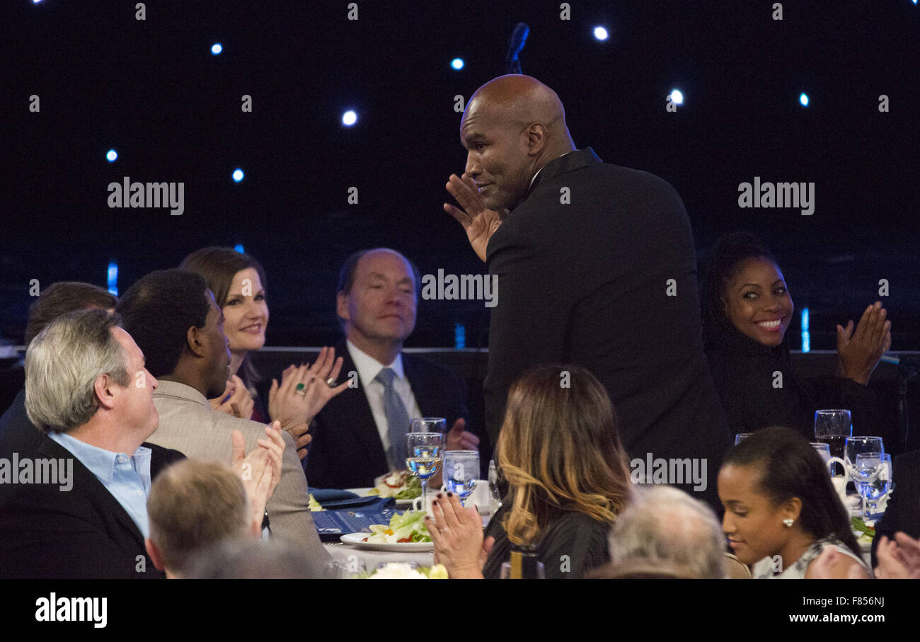 Celebrities attend Boys & Girls Clubs of America honoring boxing ...