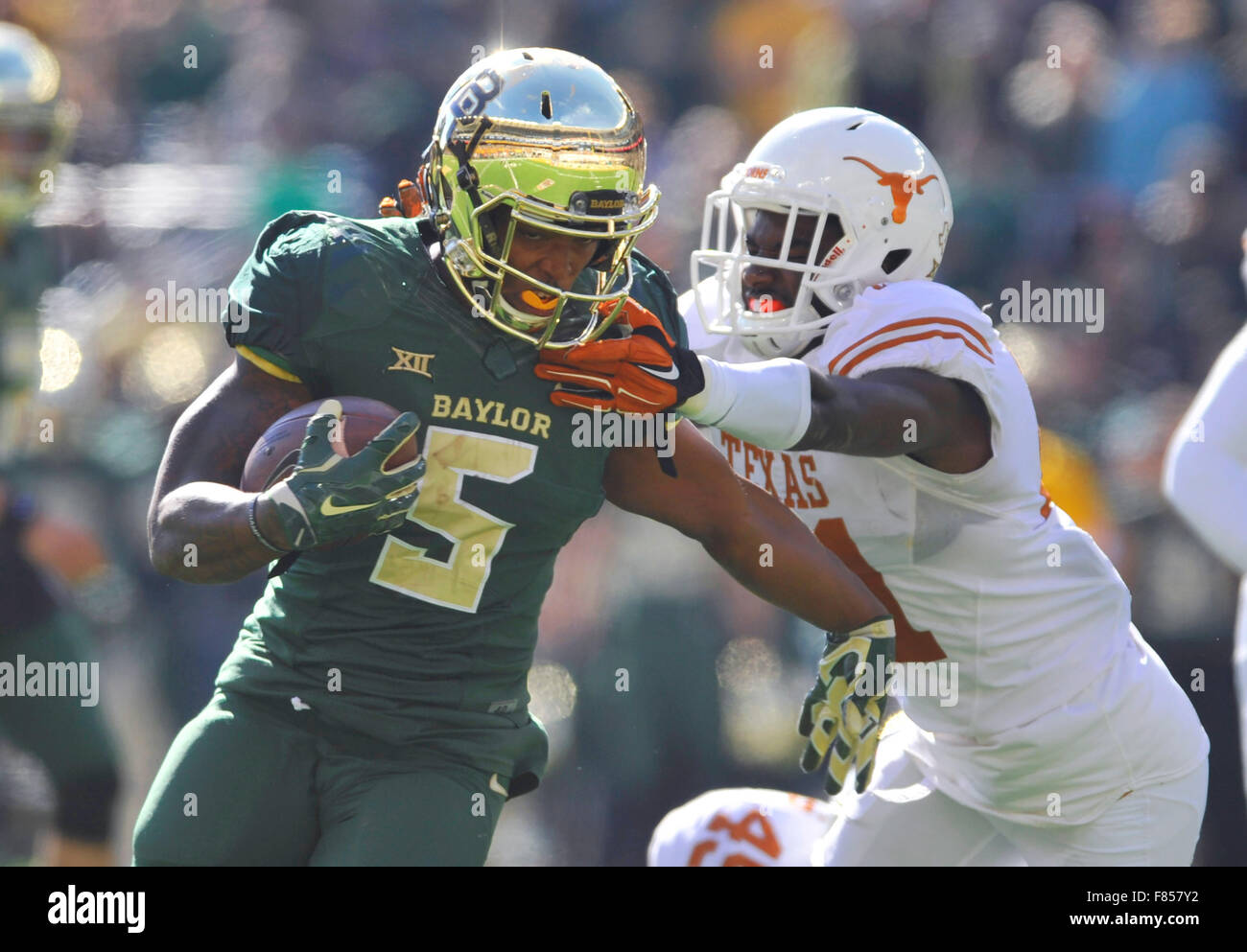Waco, Texas, USA. 05th Dec, 2015. Baylor running back Johnny Jefferson ...