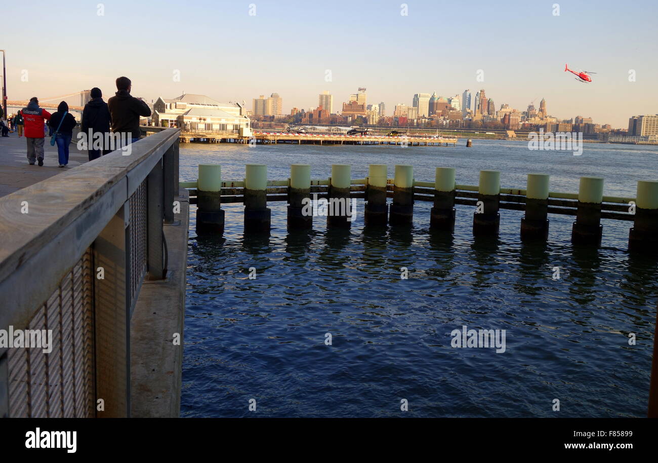 Downtown manhattan heliport hi-res stock photography and images - Alamy