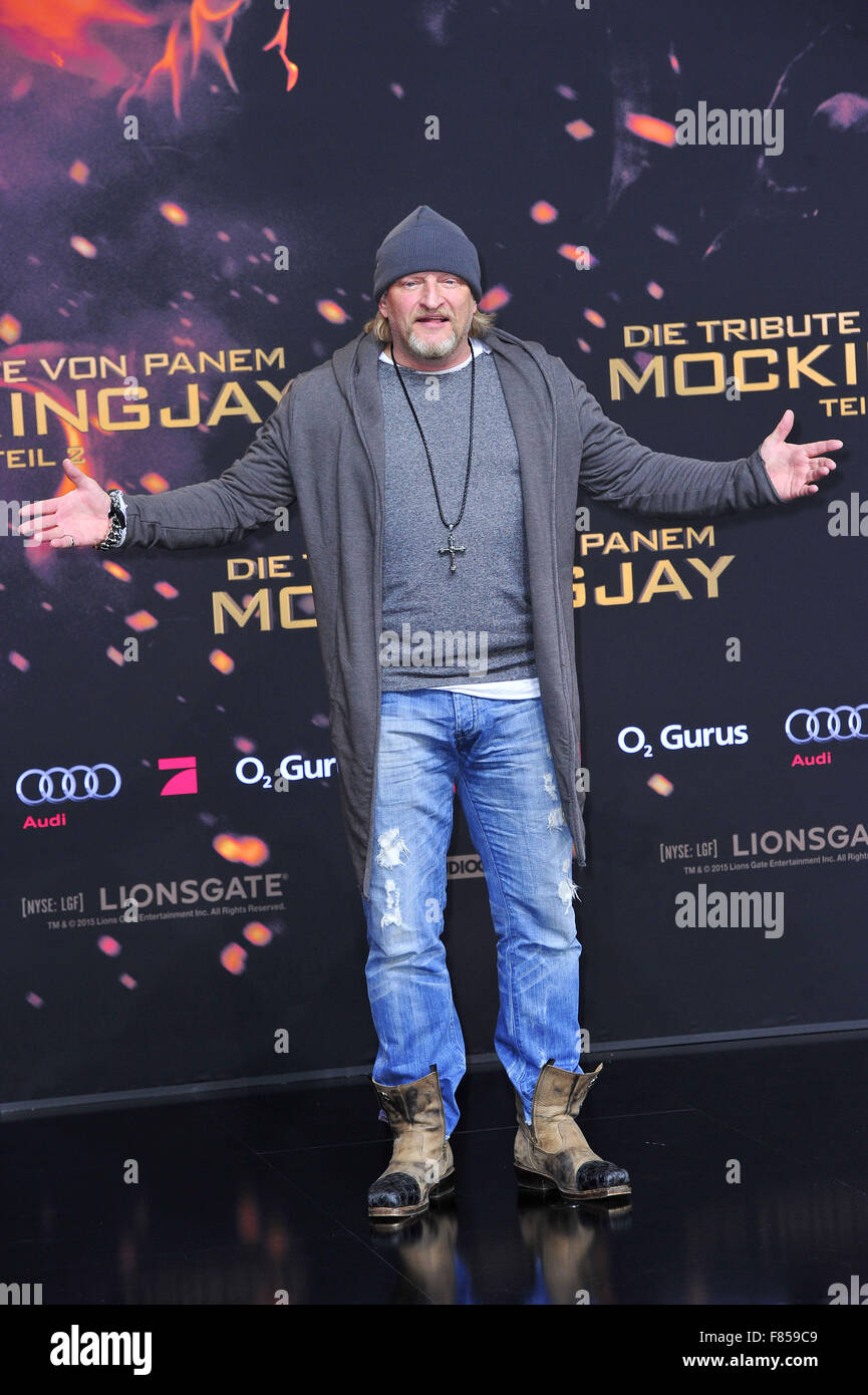 World premiere of 'Die Tribute von Panem - Mockingjay Teil 2 (The ...