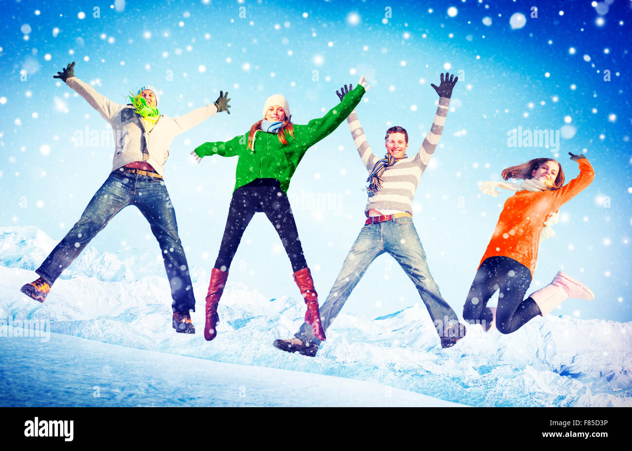 Group people winter clothes hi-res stock photography and images - Alamy