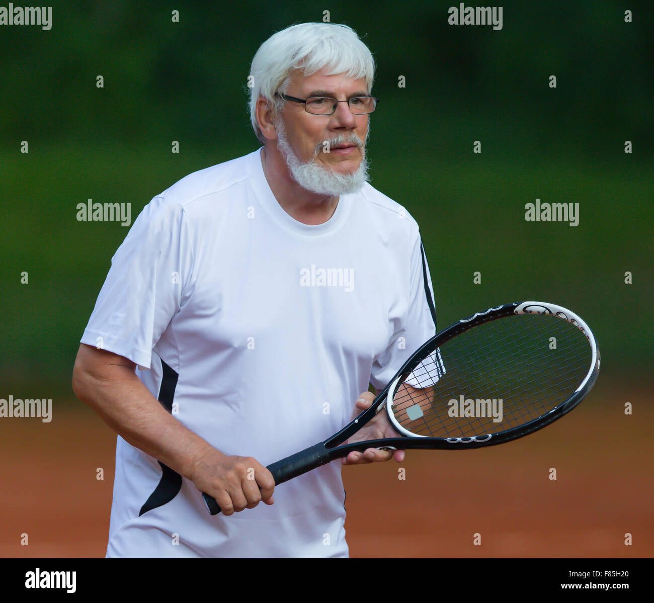Man at a tennis court hi-res stock photography and images - Alamy