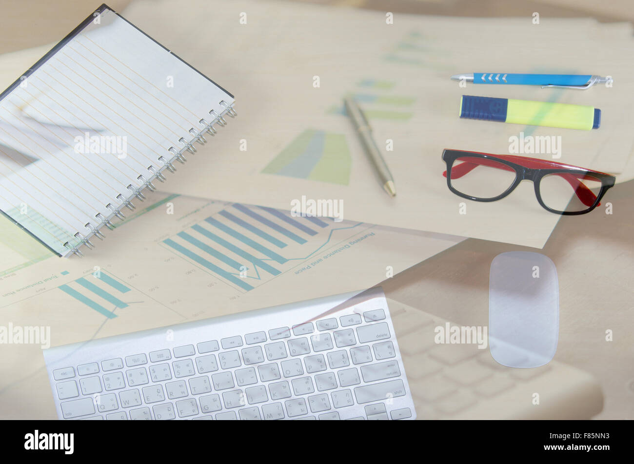 Report on work desk of businessman Stock Photo - Alamy