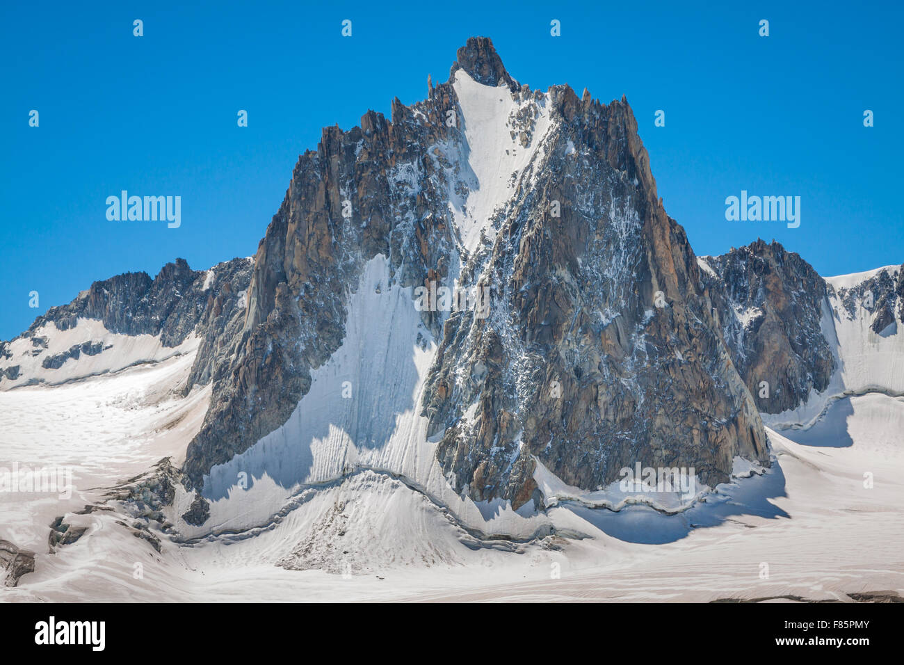 Italy france border mont blanc hi-res stock photography and images - Alamy