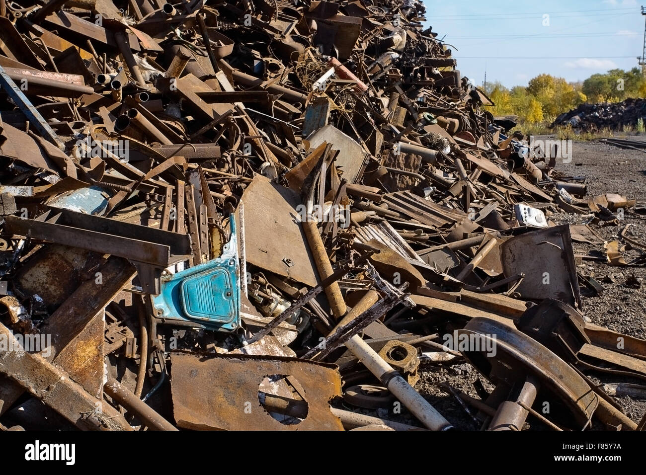 pile of rusty metal Stock Photo - Alamy