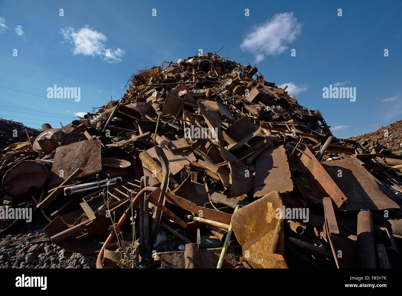 pile of rusty metal Stock Photo - Alamy