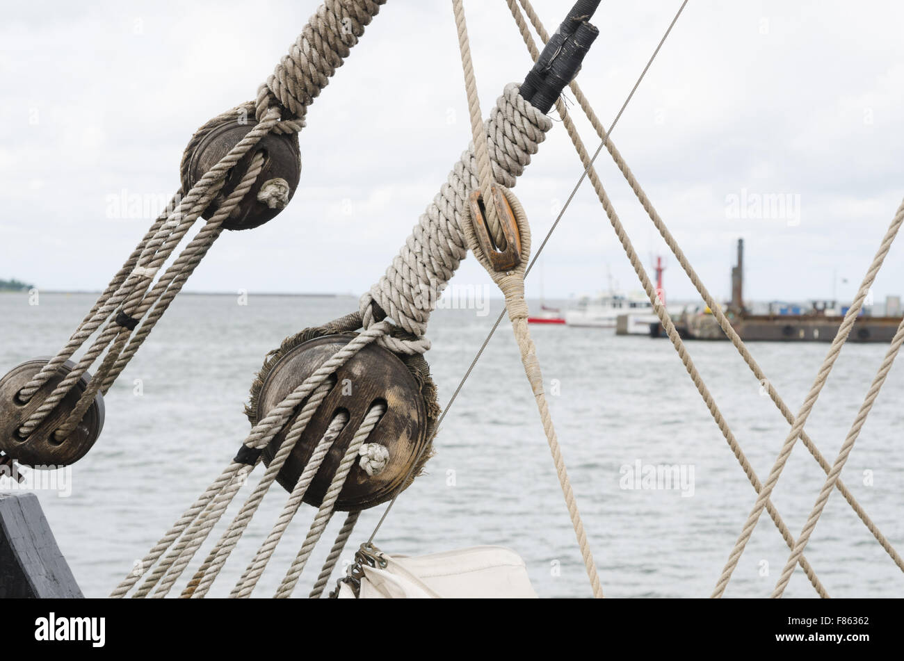 Blocks and rigging of an old sailboat Stock Photo - Alamy