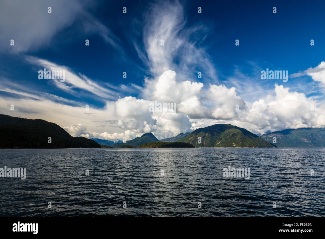 Bute inlet hi-res stock photography and images - Alamy