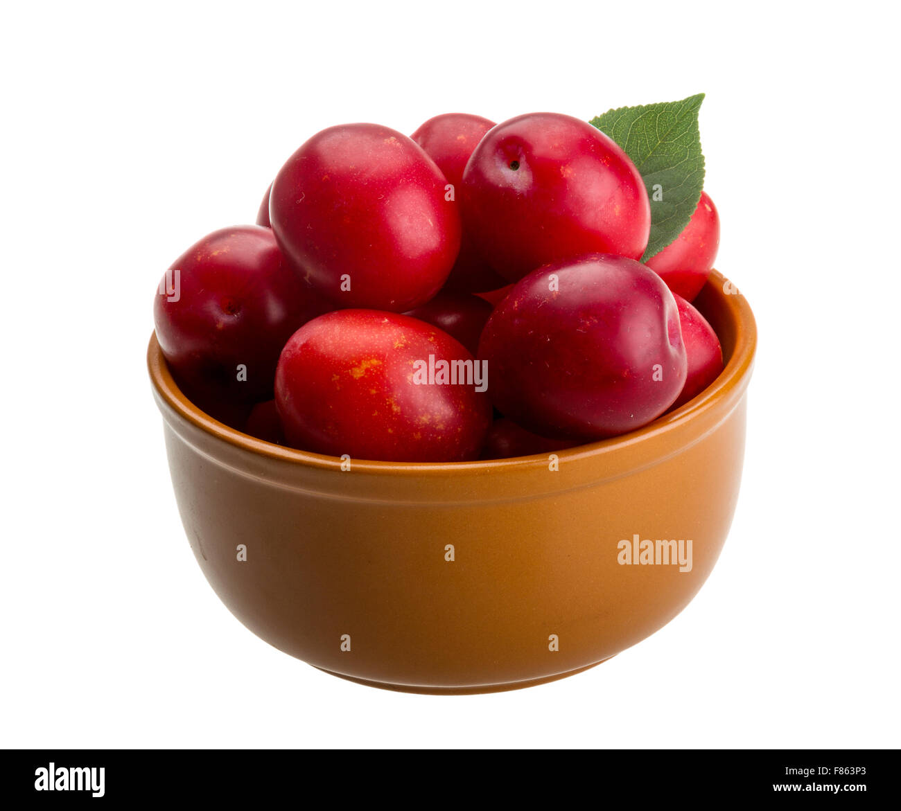 Damson plum isolated on white background Stock Photo - Alamy
