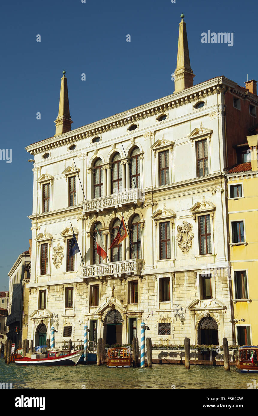 Palazzo balbi palace hi-res stock photography and images - Alamy