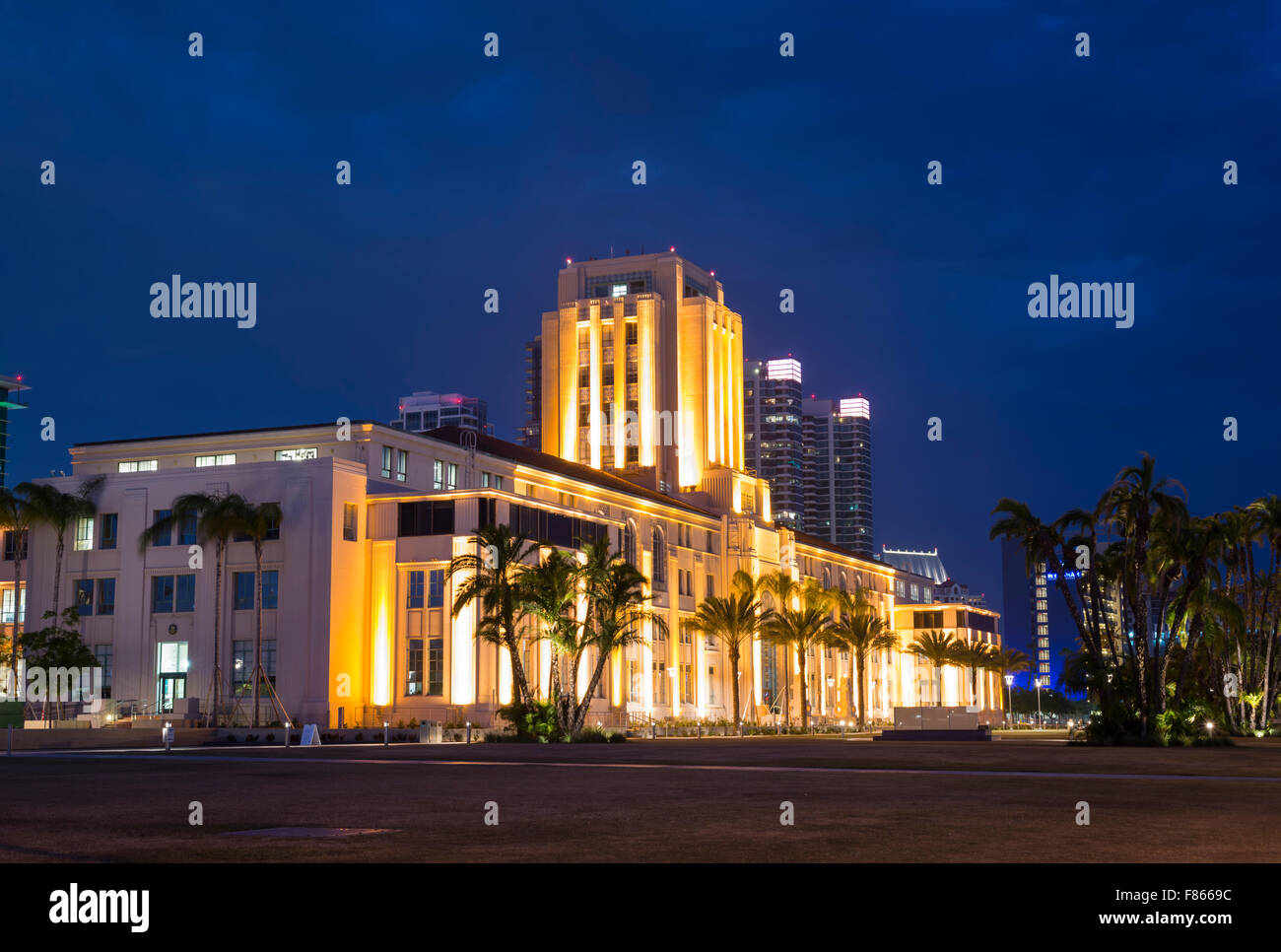 Center of adminstration hi-res stock photography and images - Alamy