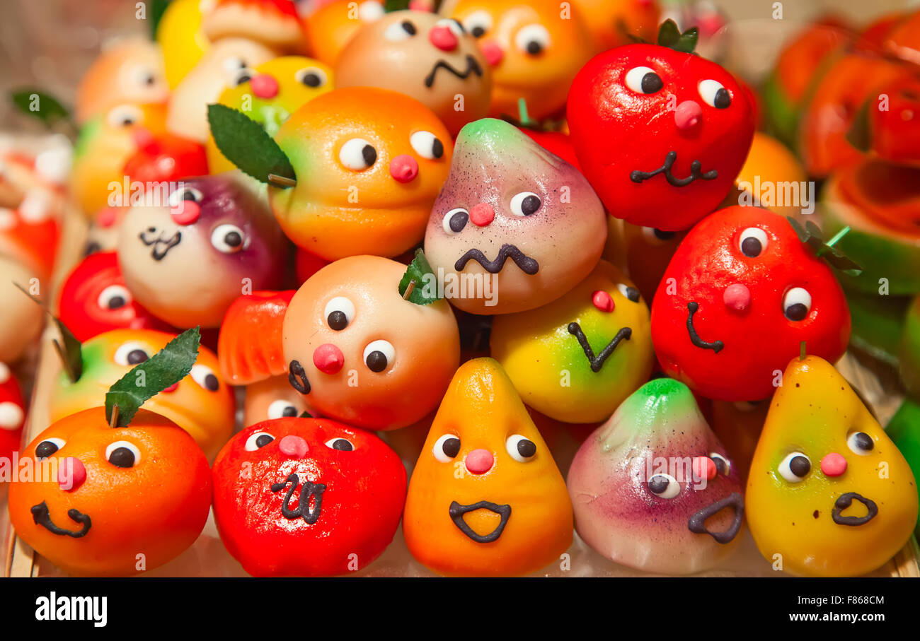 Colorful Christmas market in Strasbourg, Alsace, France Stock Photo - Alamy