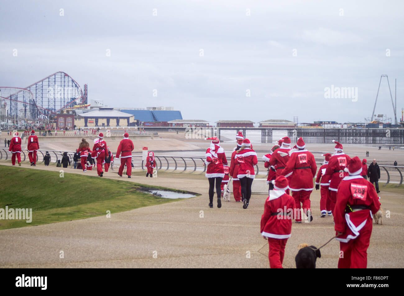 Santa cause hi-res stock photography and images - Alamy