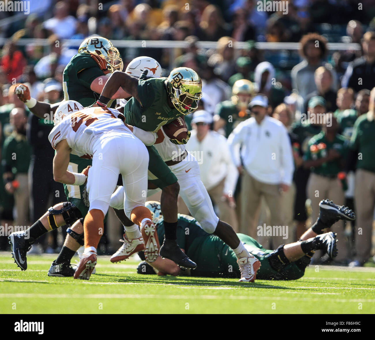 Waco, Texas, USA. 5th Dec, 2015. wide receiver Corey Coleman (1) of the ...