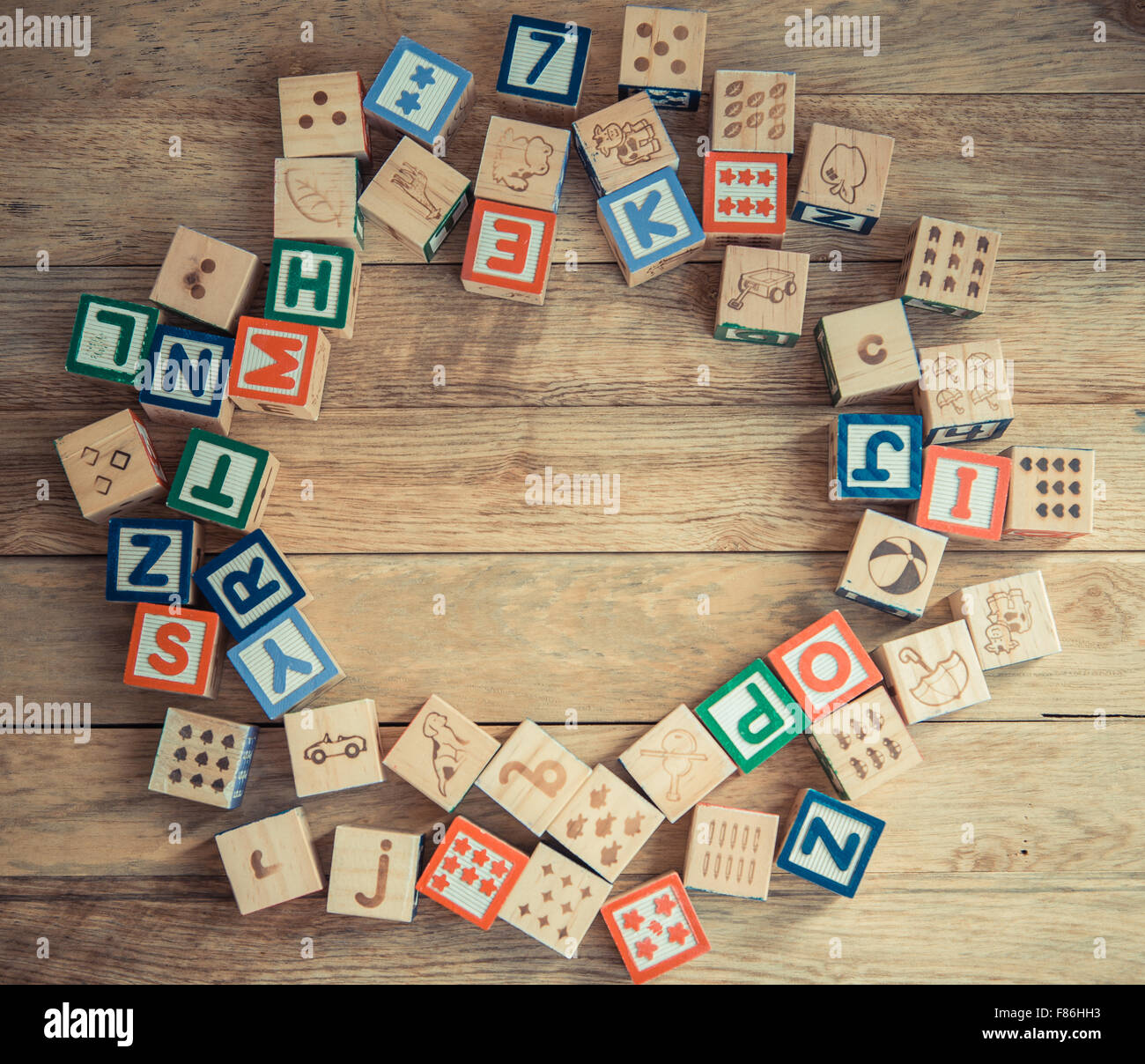 Wooden block alphabet lay on wooden floor in circle shape Stock Photo ...