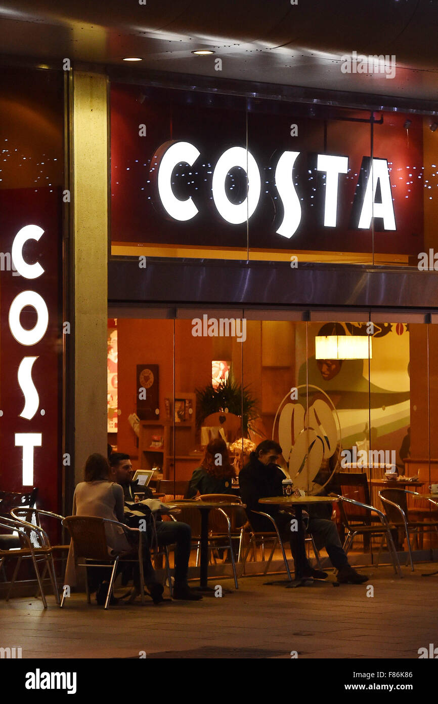 costa coffee sign logo whitbread high street Stock Photo - Alamy
