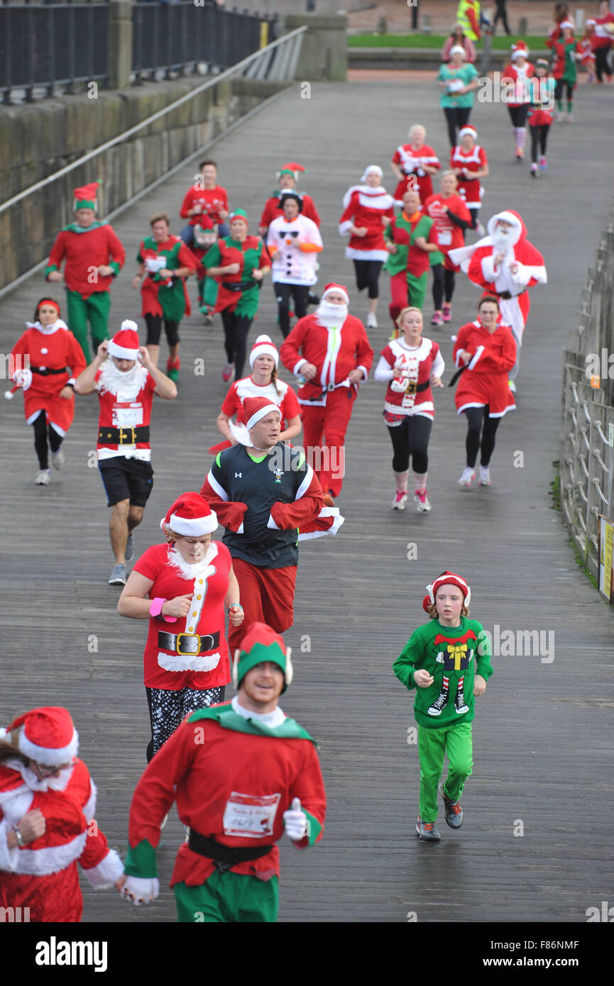 Elf dash hi-res stock photography and images - Alamy