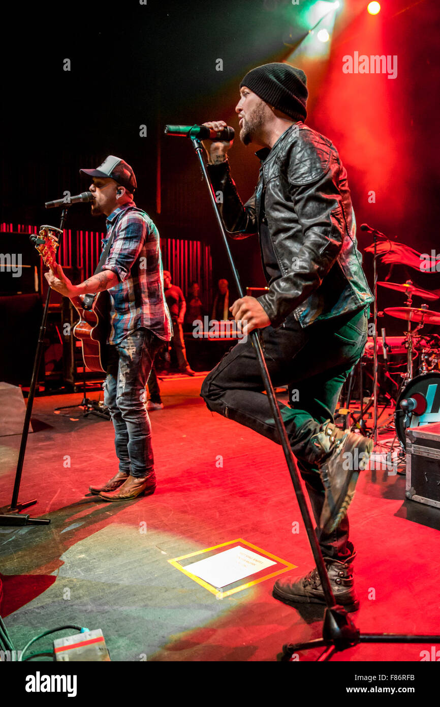 Detroit, Michigan, USA. 4th Dec, 2015. PRESTON BRUST and CHRIS LUCAS of ...