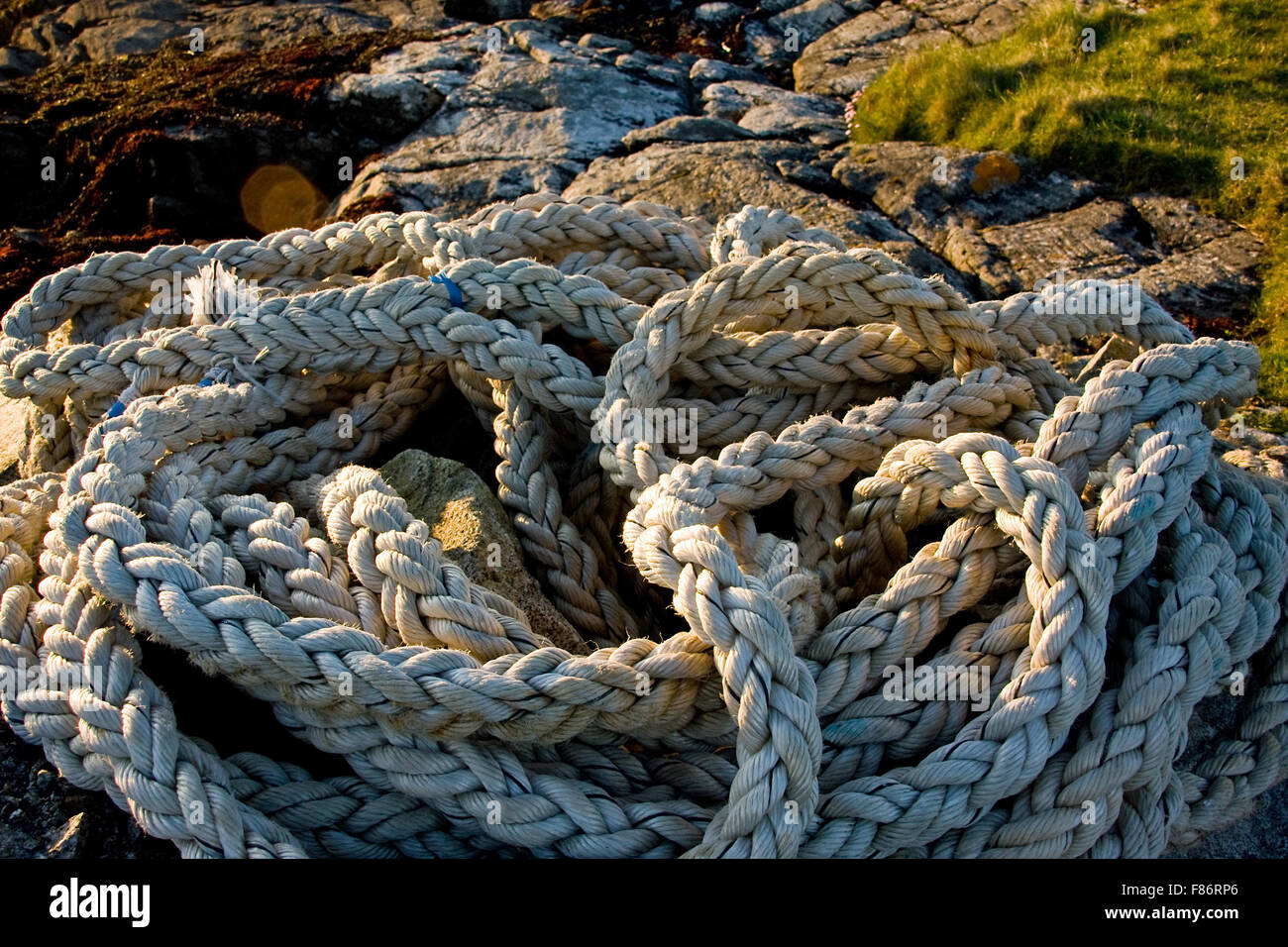 Tangled fishing ropes on Benbecula Stock Photo - Alamy