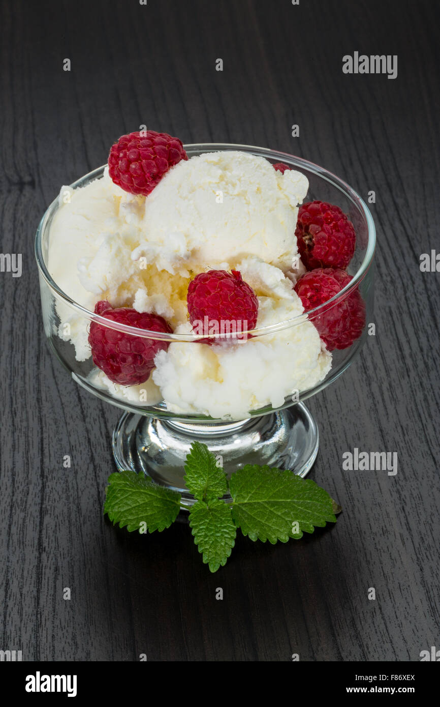 Ice cream with raspberry and mint Stock Photo - Alamy