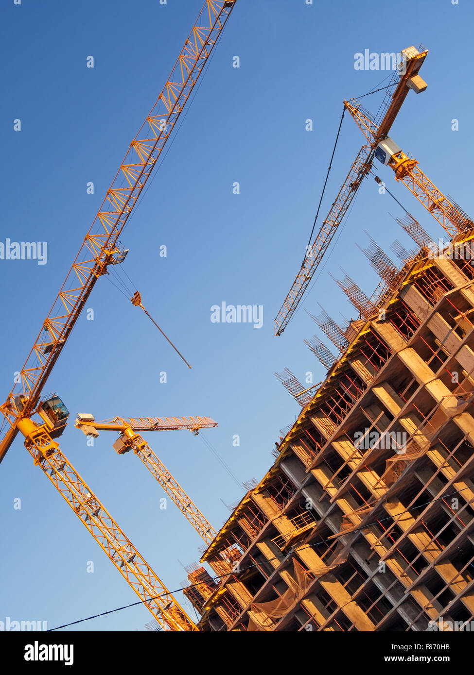 Building being constructed Stock Photo - Alamy