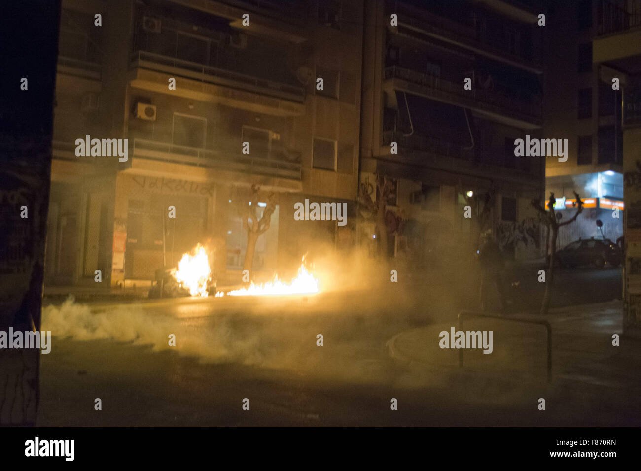 Athens, Greece. 6th Dec, 2015. Youngsters clash with riot police at ...