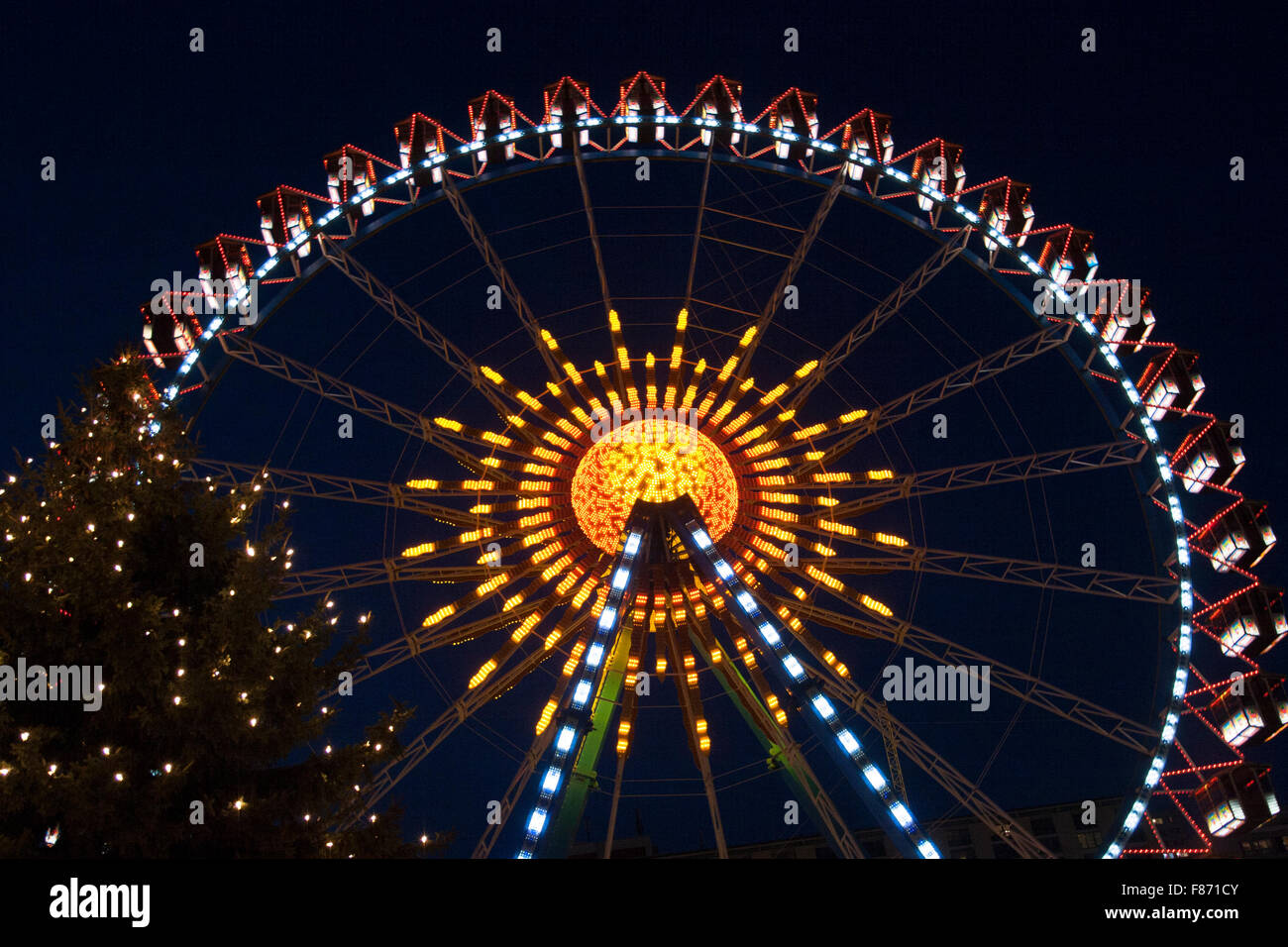 Christmas Market between TV Tower and Rotes Rathaus. Berlin, Germany ...
