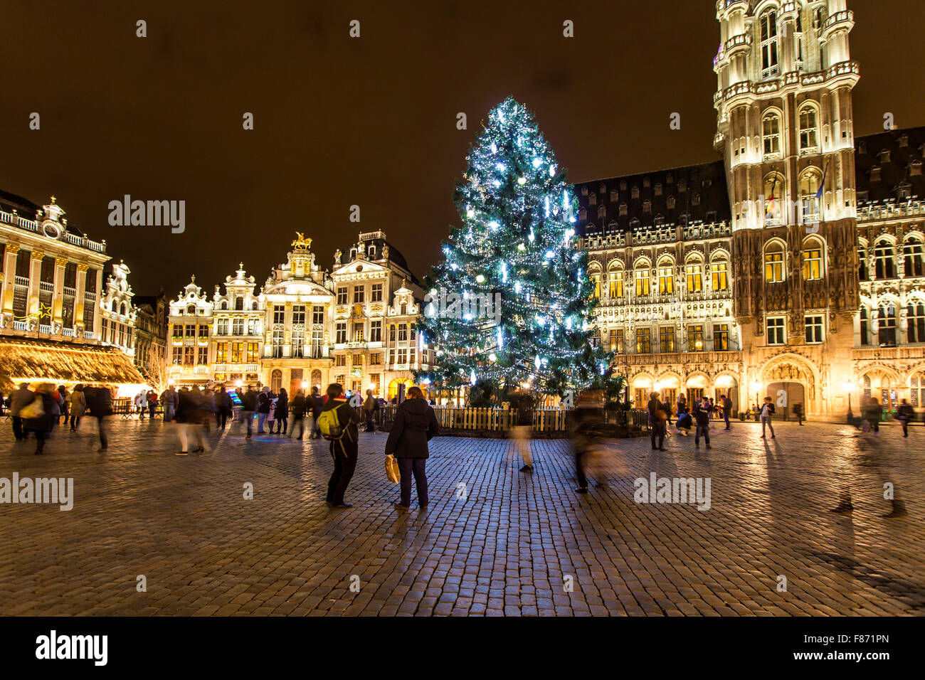 Christmas time in Brussels, Belgium, huge Christmas tree on the Grand ...