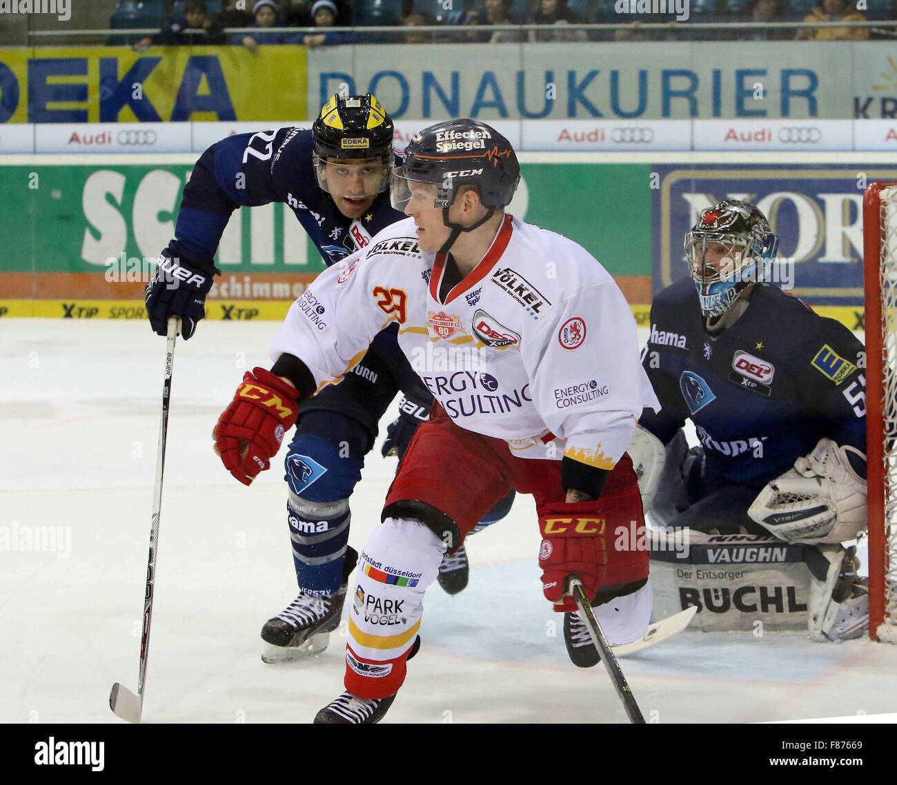 Ingolstadt, Bavaria, Germany. 6th Dec, 2015. from left Brian SALCIDO ...