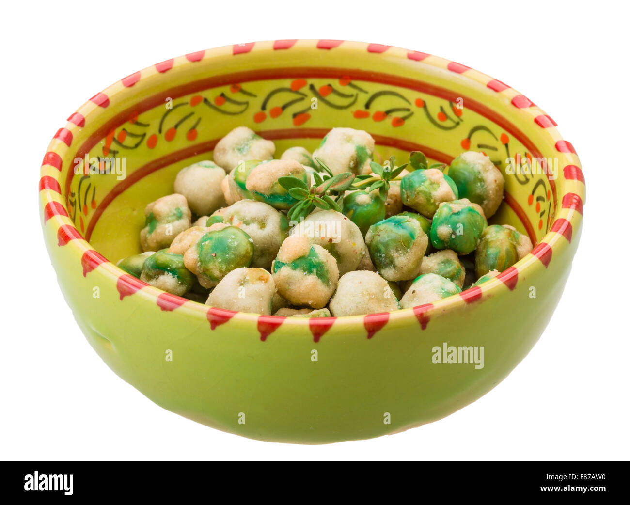 Crispy green peas isolated Stock Photo - Alamy