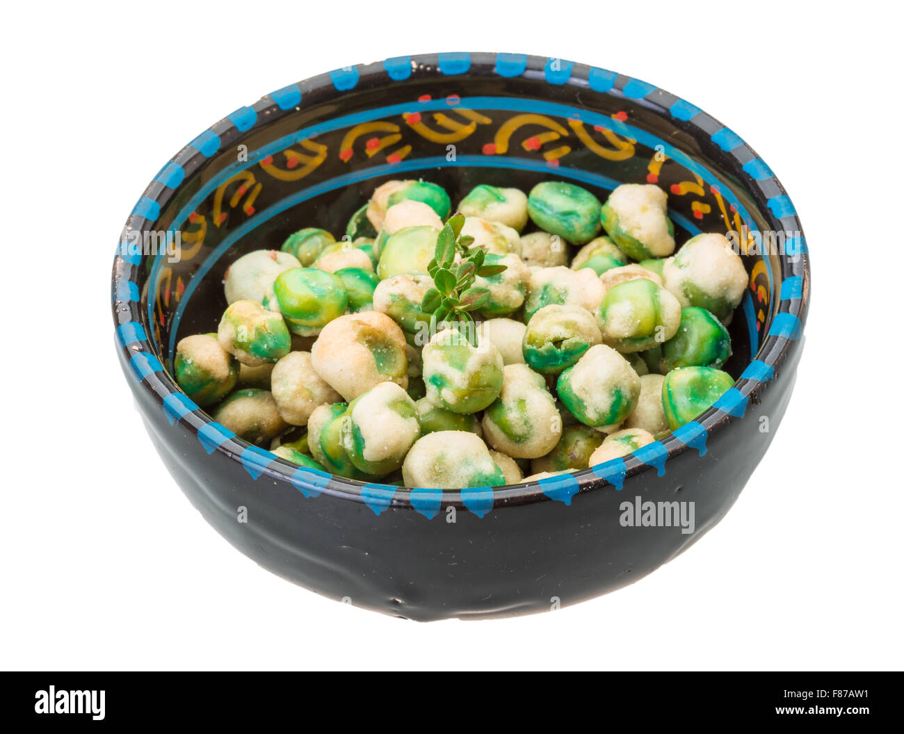 Crispy green peas isolated Stock Photo - Alamy